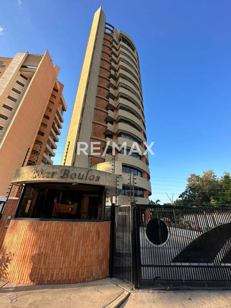 APARTAMENTO EDIFICIO MAR BOULOS VENTA AVENIDA EL MILAGRO - 1449